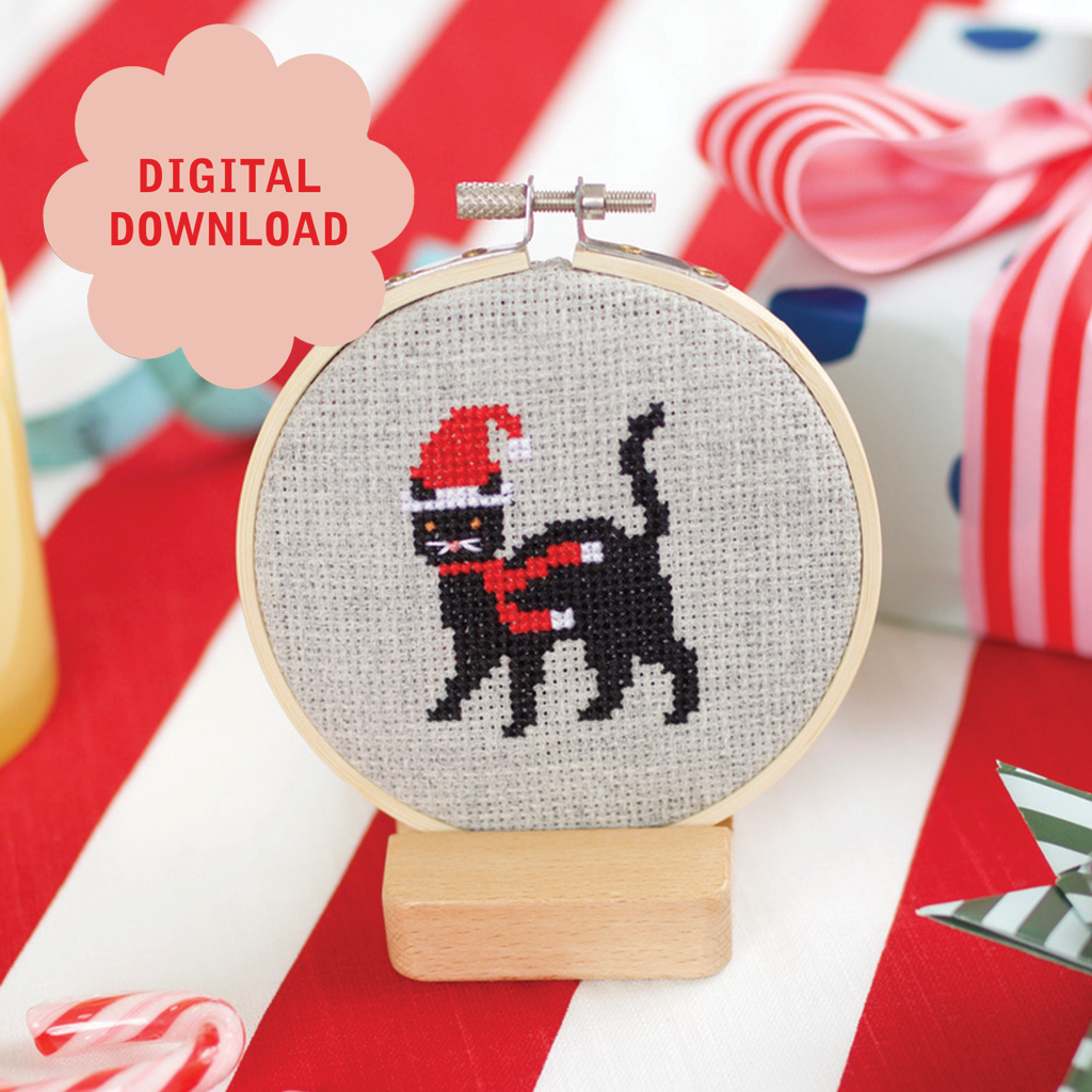 Christmas cat Cross Stitch PDF Pattern – Instant Download – Cotton Clara